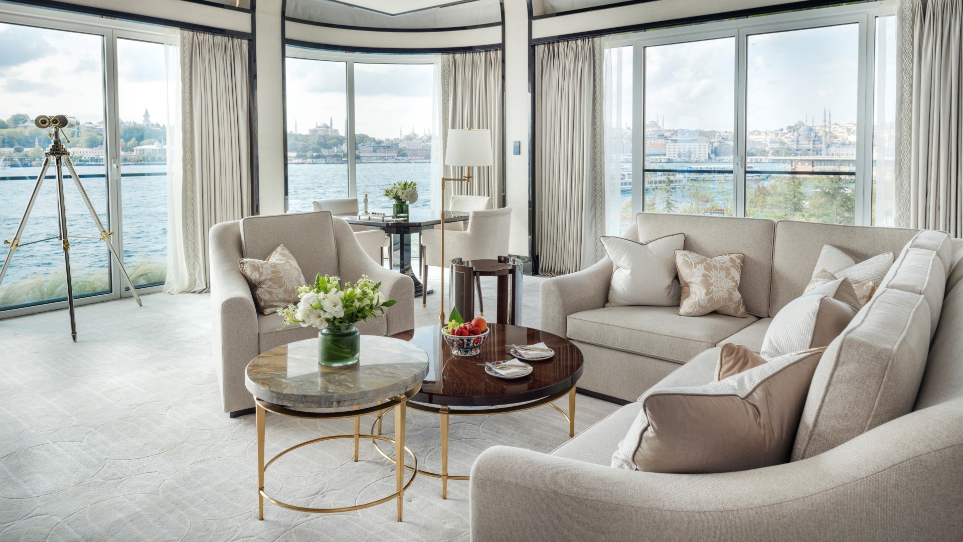 Suite Escape | 5-Star Hotel Promotions | The Peninsula Istanbul